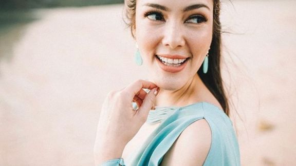 Hampir 20 Tahun di Dunia Hiburan, Cathy Sharon: Kini 100% Fokus ke Bisnis