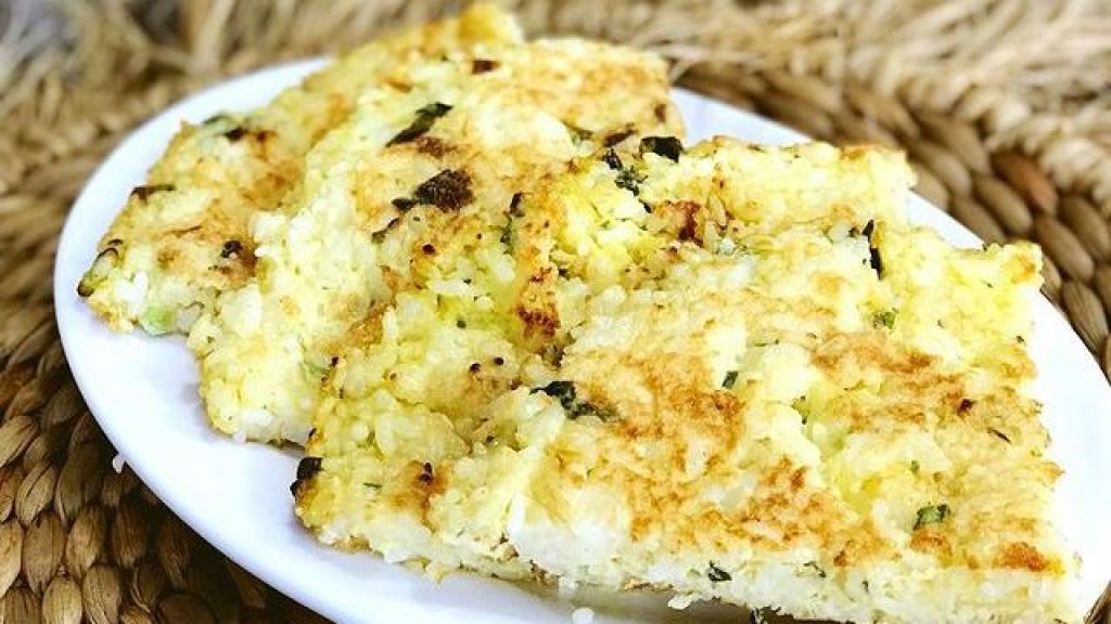 Resep Omelet Nasi untuk Si Kecil yang Lagi GTM