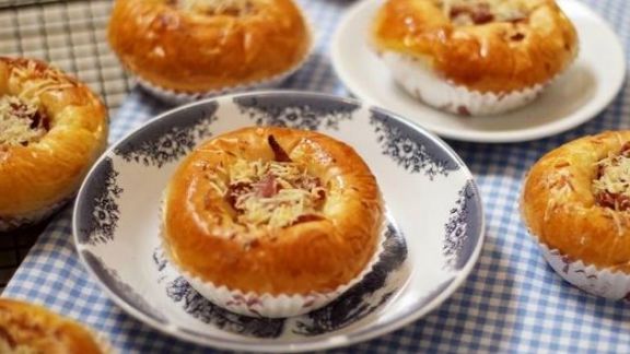 Resep Roti Daging Bikin Kenyang, Anak yang GTM Wajib Coba! - News+ on RCTI+