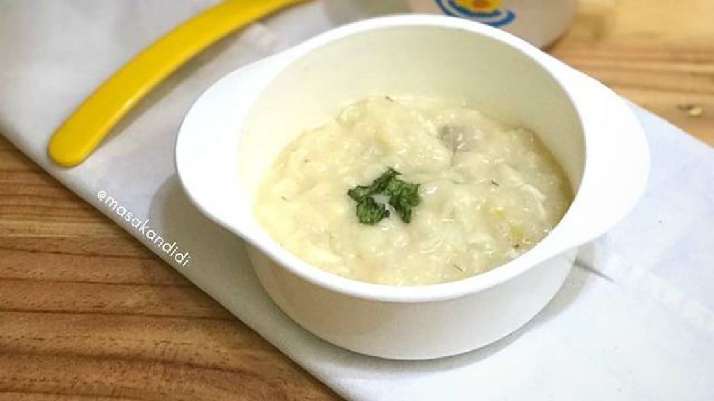 Cara Simpel Buat Nasi Tim Telur, Cocok untuk Sarapan Si Kecil