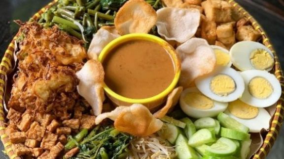 Resep Simpel Bikin Pecel Spesial ala Rumahan, Enak Banget Moms