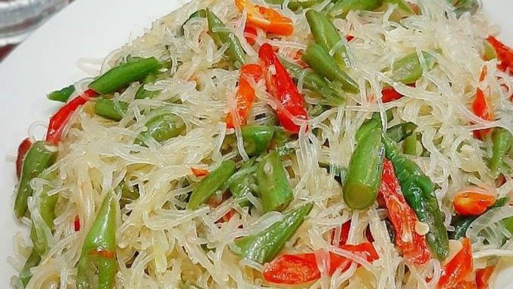 Resep Oseng Bihun Buncis, Tinggal Oseng-Oseng, Mudah Banget!