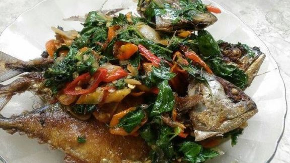 Resep Tim Asin Peda Merah, Lezatnya Bikin Ketagihan