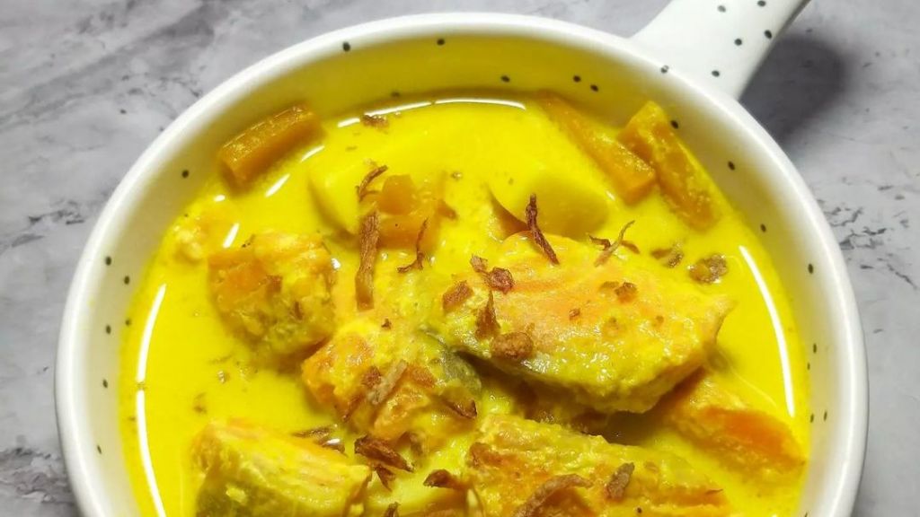 Cara Bikin Gulai Salmon Labu Kuning, MPASI Mewah Buatnya Mudah Sekali