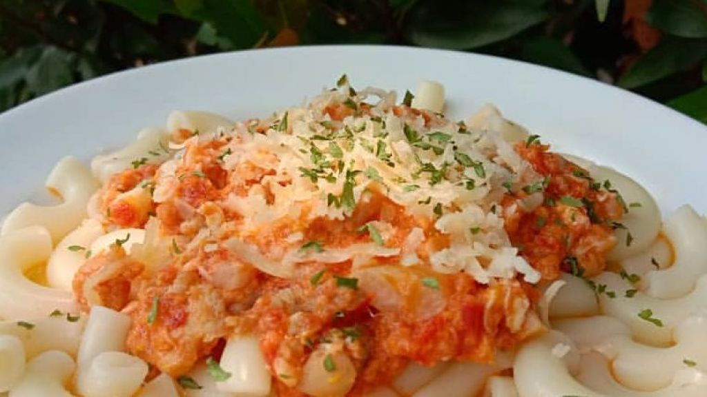 Trik Bikin Makaroni Saus Tomat Ayam, Camilan Sehat Double Prohe