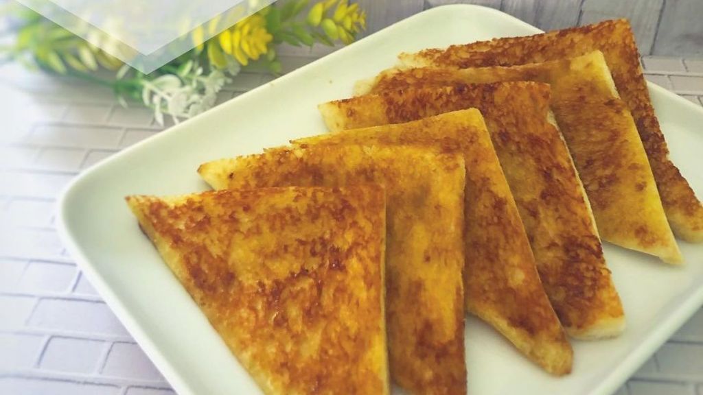 Trik Bikin Roti Panggang Pakai Gula Aren, Garing, Manis, Aromanya Bikin ...