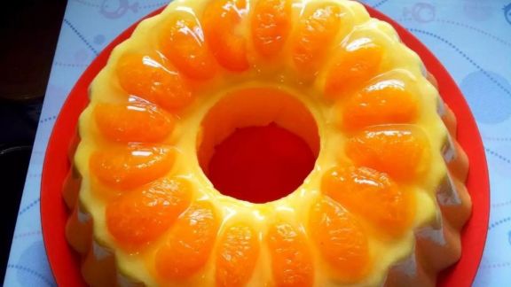 Cara Bikin Puding Busa Jeruk, Teksturnya Empuk, Rasanya Segar Banget