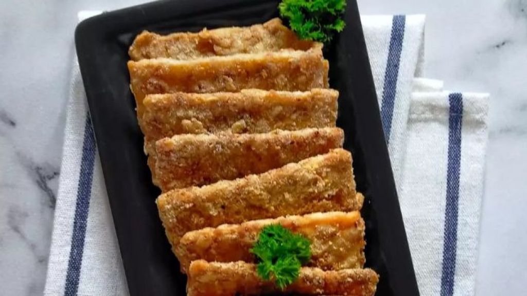Trik Mudah Bikin Tempe Mercon, Teksturnya Renyah, Pedesnya Nampol!
