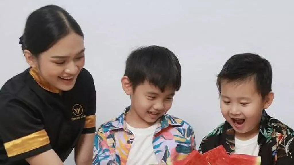 CEO – VAL THE CONSULTANT