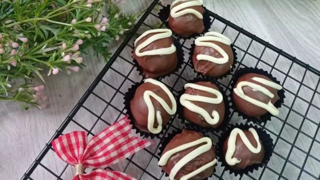 Resep Almond Choco Ball, Kue Kering yang Jadi Incaran Si Kecil Pas ...