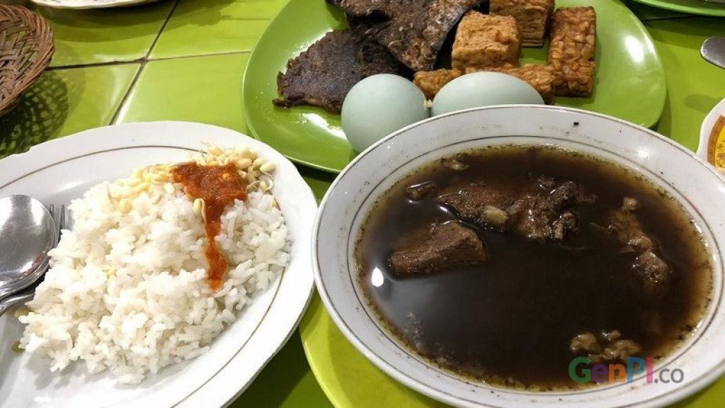 5 Rekomendasi Resto Rawon Autentik di Jawa Timur, Bisa Dikunjungi saat ...