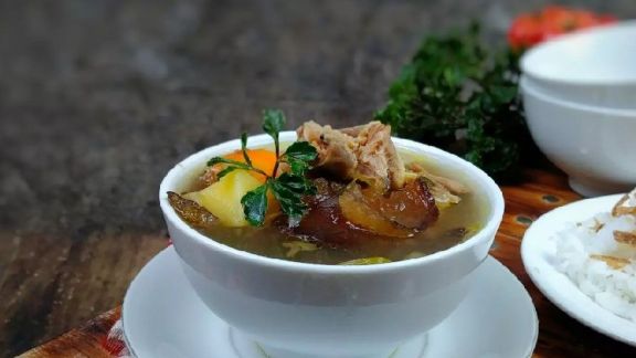 Resep Sop Daging Jamur Kuping, Kuahnya Segar Gak Bikin Blenger, Cus ...